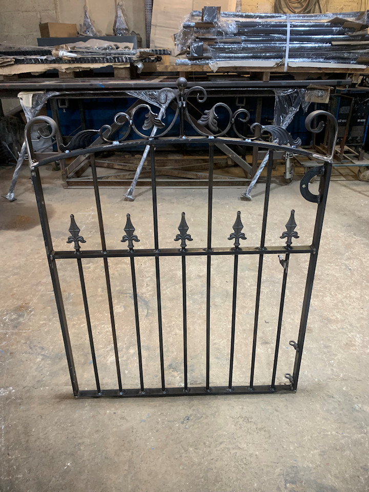 What is Wrought Iron? – Derbyshire Dales Engineering Limited
